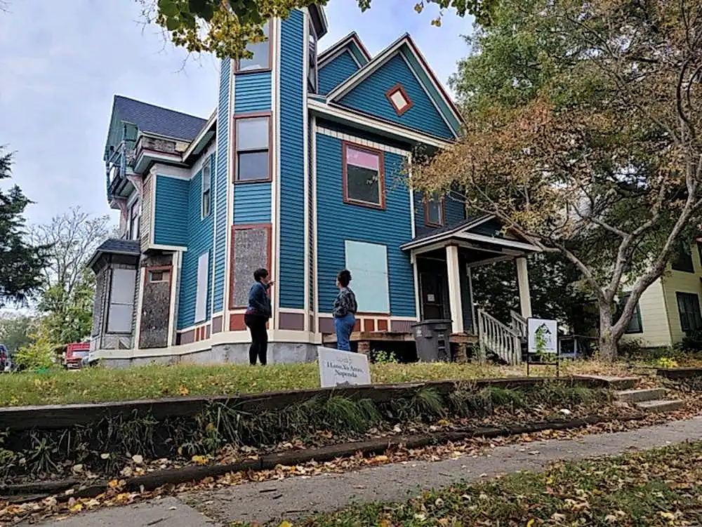 Indira Sheumaker is an important voice for Des Moines Ward 1 - Bleeding ...